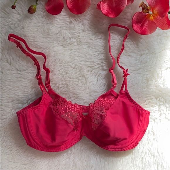 Prima Donna | Intimates & Sleepwear | Primadonna Twist Bra Size 32c ...